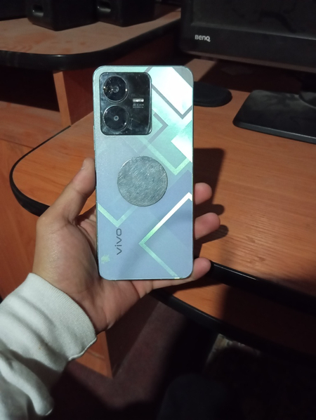 Vivo y23 android