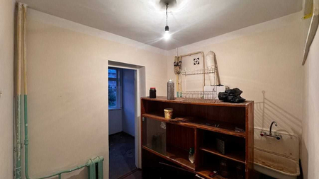 Продается отличная  квартира в Ташкенте 1/3/4 Мирабад (J2981)