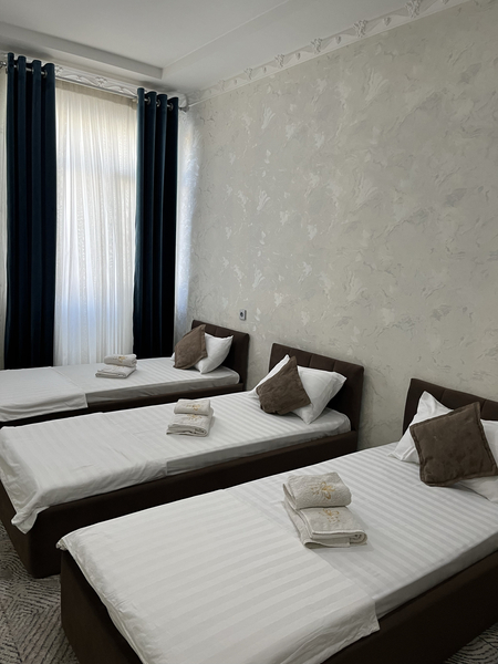 Hotel life 3kishilil xona