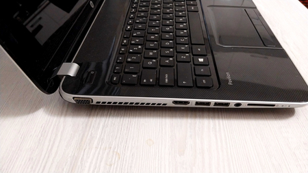 Notebook sotiladi