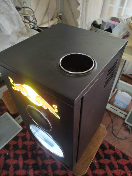 Mini bar xolodilnik