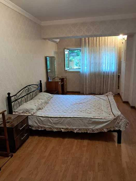 м. Космонавтов - 4 комн - Спецплан - Аренда