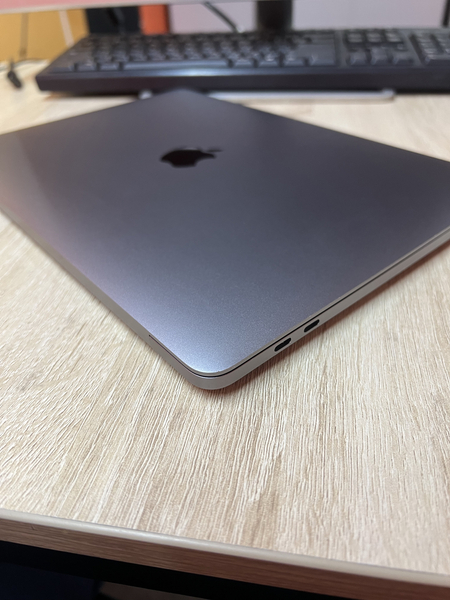Macbook Pro M2 8/256