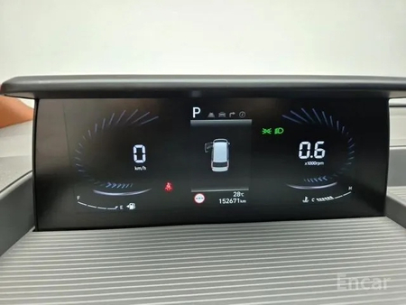 Hyundai staria oq