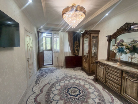 Продаётся 3 х в 4 х переделанная кв Юнус абад 8 кв