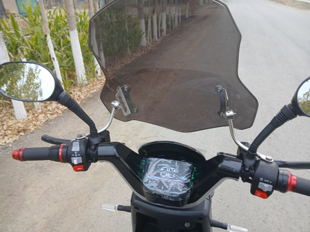Srochna Elektro skutter 80 km juredi 1 zaryat bn baxasi kelsmli