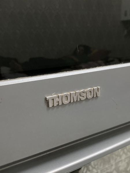 Televizor Thomson 29dyum, ekran 72sm