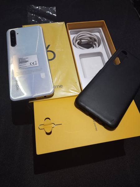 Realme 6 4/128 Gb