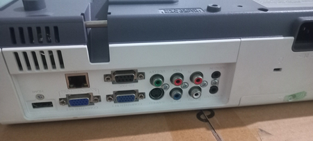 Acto LX316 projector