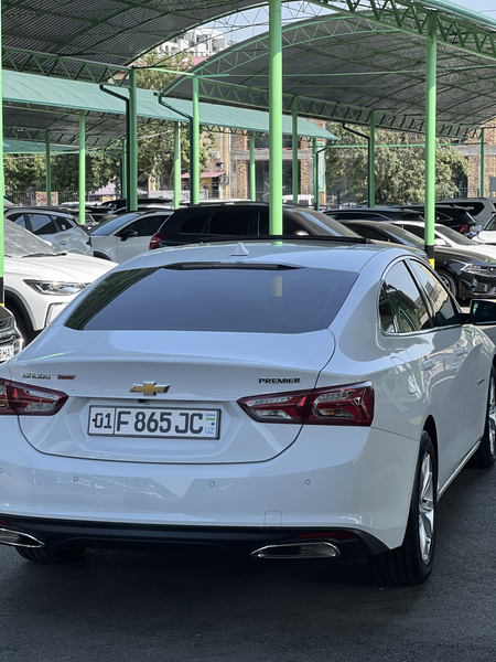 Malibu 2,4 polni premier qilingan