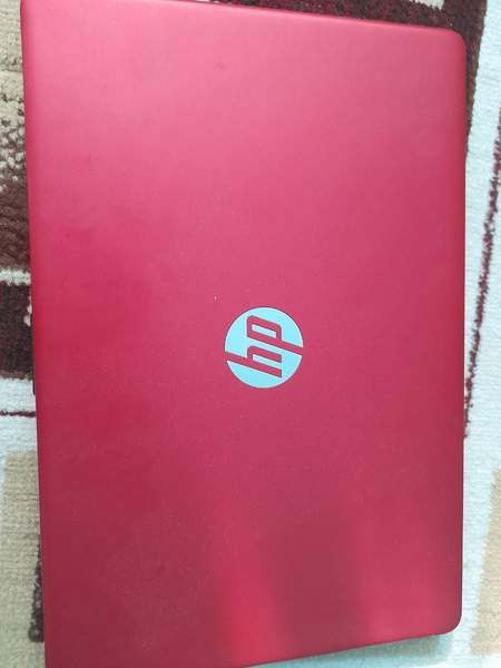 Kompyuter HP LAPTOP