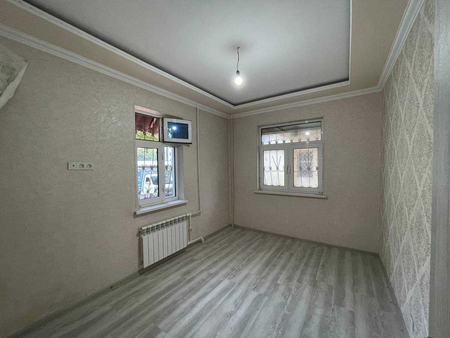 Продается 2/1/9 квартира под нежилое Ул.Садыка Азимова    М-1