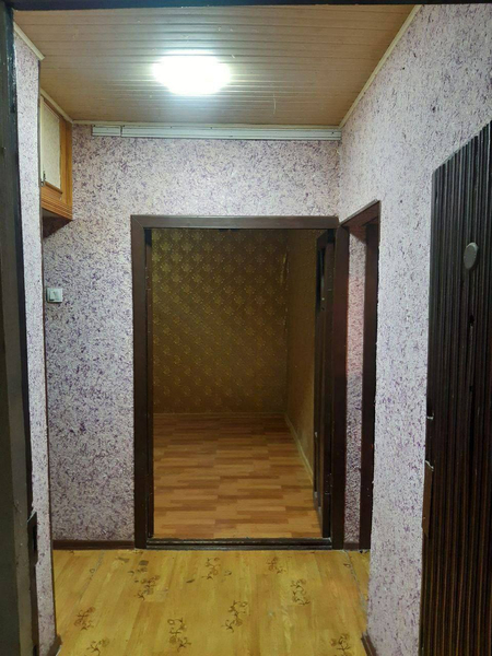 Продается Большая 3 комнатная квартира. этаж 1. Московская 26 дом.