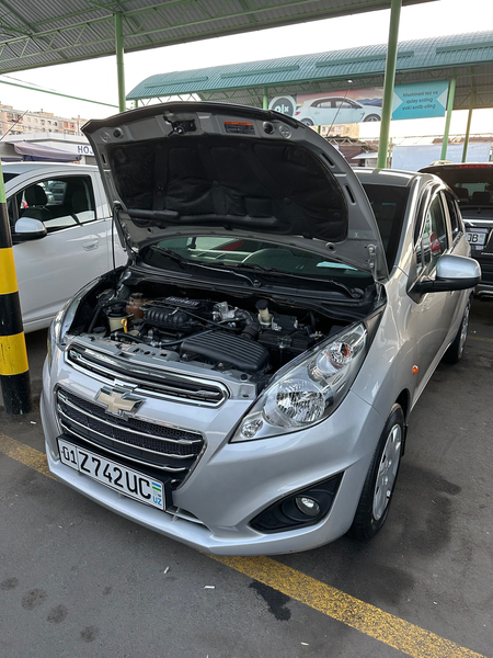 2010 spark LT 1,2 L