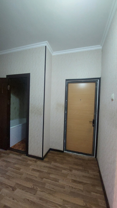 Срочно Продается 1/2/4 на Феруза Массив 2.6 Балкон