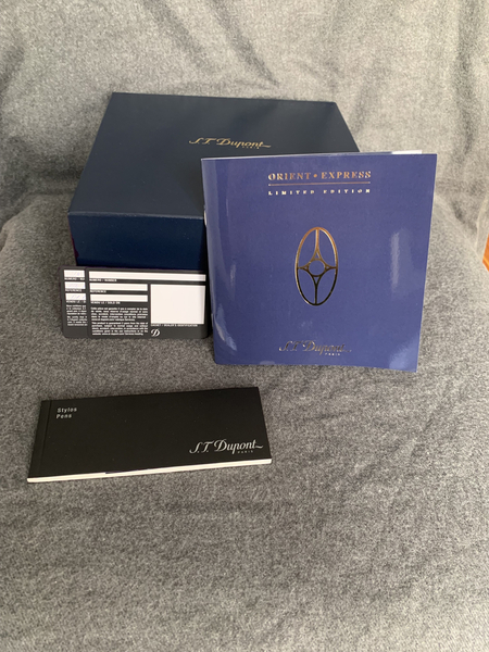 Шариковая ручка S.T Dupont Orient Express