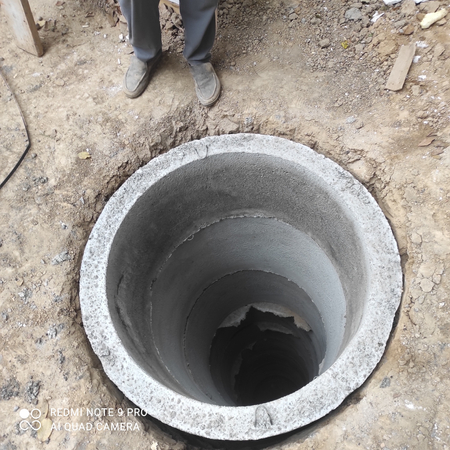 Ura transha qazish ishlarini beton buzish hizmati
