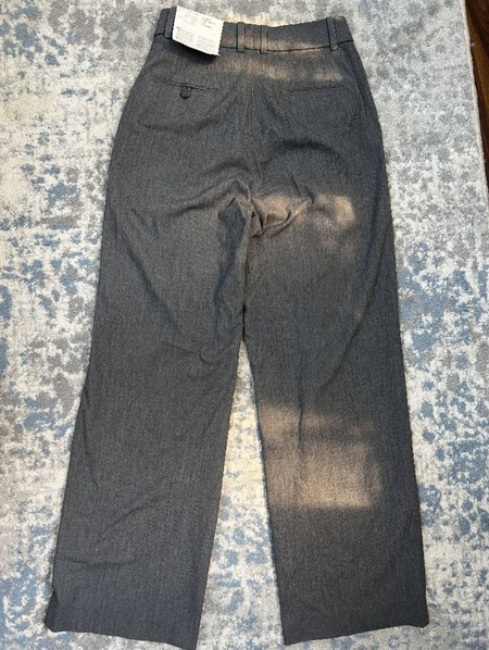 Uniqlo Slacks Shim Sotiladi