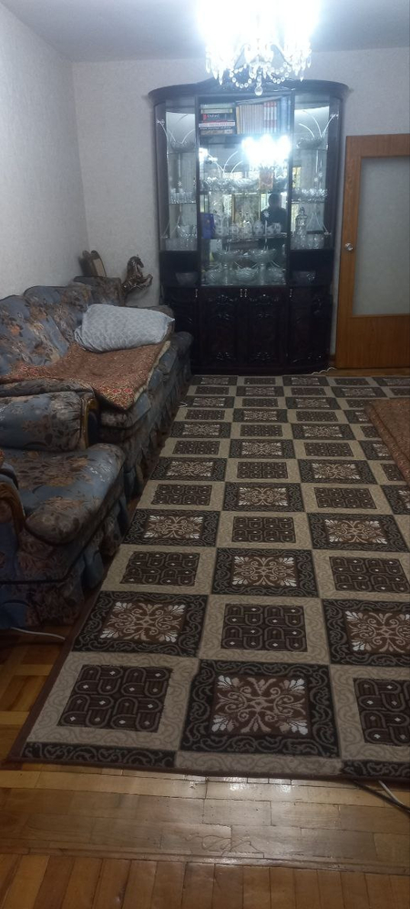 Продаётся 3/2/4 м. БИЙ, Саёхат, супермаркет Макро