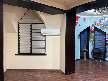 Продается здание 4 этажа