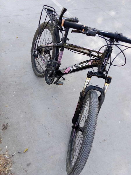 Velosiped Skillmax