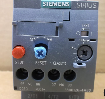 SIEMENS  AC-DC 240v 24v