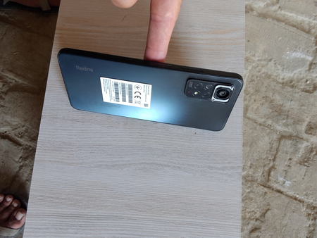 Redmi not 11pro sotiladi xotirasi 128talik xoladi ideall
