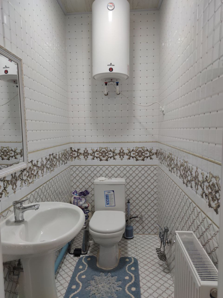 Продается 3х комн КВ на 4-этаже, ор-р: Крытый, мега маркет дом.