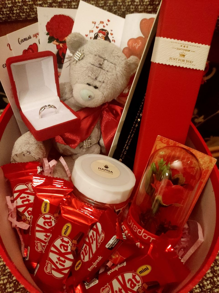 Самый необычный,вкусный,яркий и приятный подарок для девушек Love is
