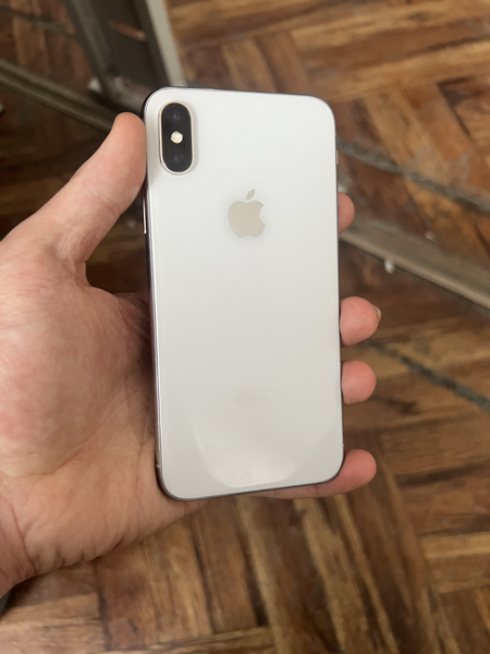 Iphone X ideal.