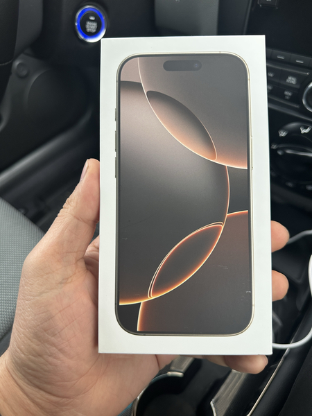 iPhone 16 Pro 128GB LLA Desert Titanium 1020$