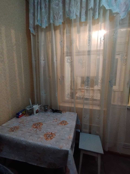 1 комнатная квартира на 2 этаже на Тузель 2. Рядом метро и Кадышева