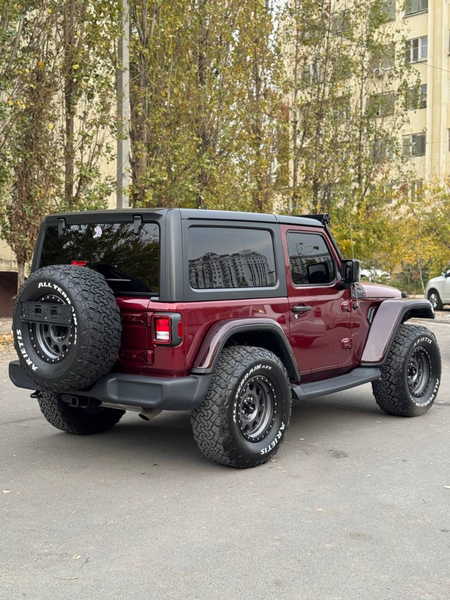 В продаже !Автомобиль Jeep Wrangler