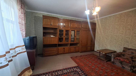 Срочно 1 комнатная Боткина Ташсельмаш (Б)