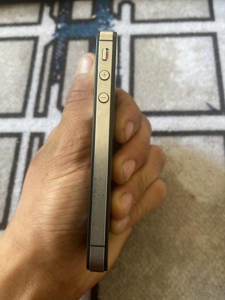 Iphone 4 s ochilmagan usta kurmagan ideal
