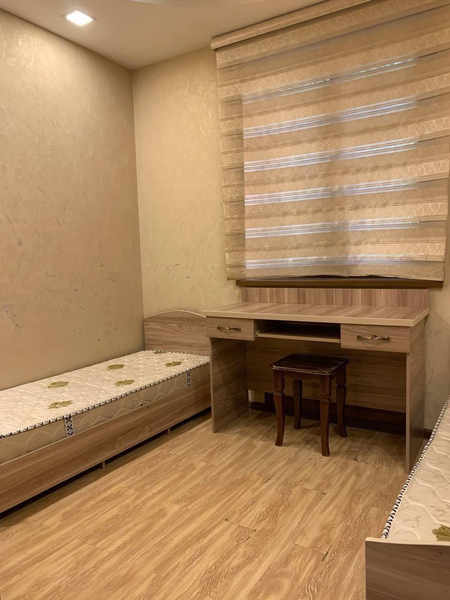 Сдается 3х ком. квартира, ор-р: м.Ойбек, 1м2