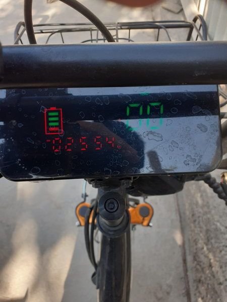 Sukuter bonvi xolat zõr