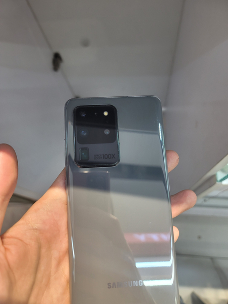Samsung S20 ultra 12/256G steklosi sniq