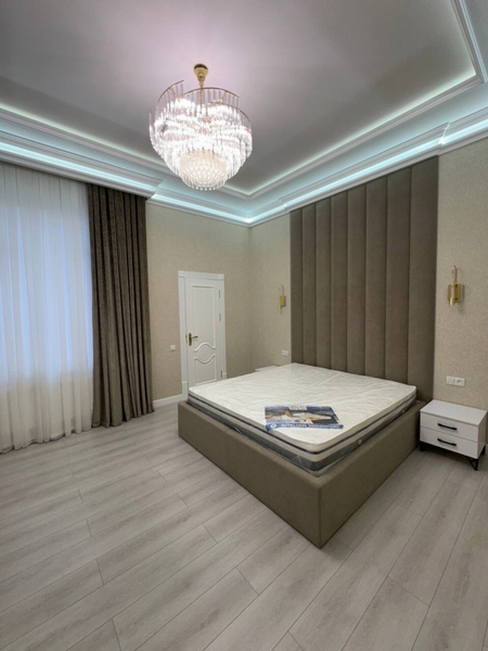 Продается Евро дом Ор-р: Хасанбой 350м2