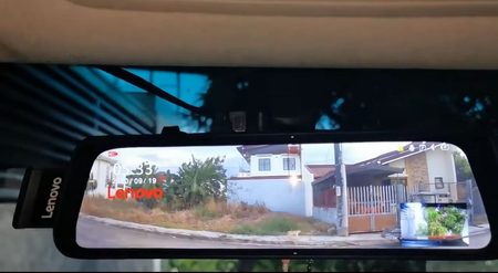 Videoregistrator Lenovo V7 Plus