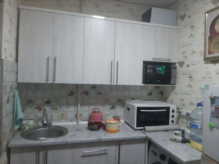 Продам свою квартиру 3 комнатная на 4 этаже,шарк-1 базарчик