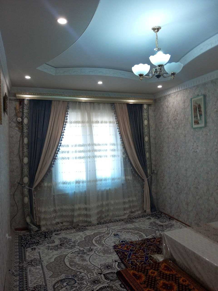 Dehqon bozor ro'parasida 4 xona dom  Sergeli 8A sotiladi