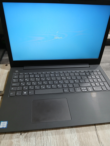 Продам ноутбук Lenovo i3 6006 SSD 256Gb 12 GB OZU