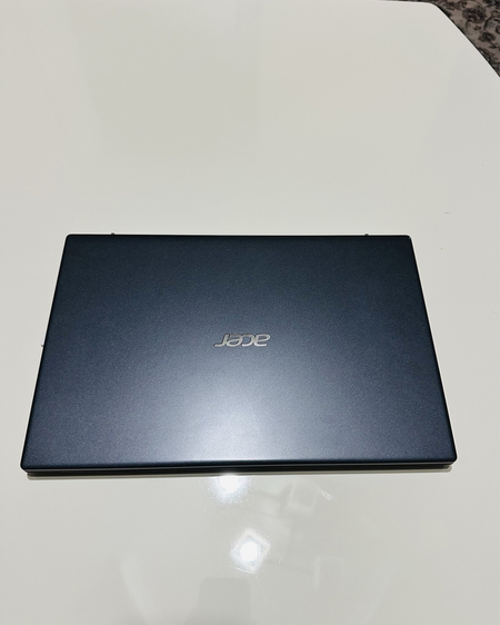 Acer Офисной ноутбук Full HD ips/SSD Nmve