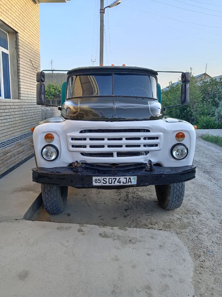 Zil vadavoz sotiladi