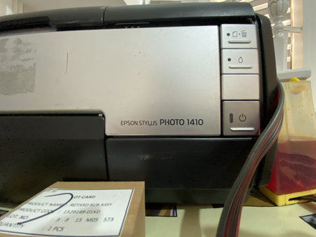 Принтер EPSON 1410  2 штука по оптовой цене, оба 600$, 1-300$