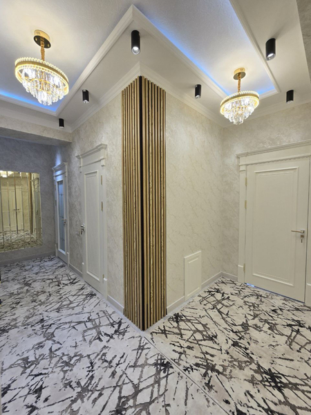 Продается 3 ком. Квартира еа 2 этаже площадью 70 кв.м. В Геофизике