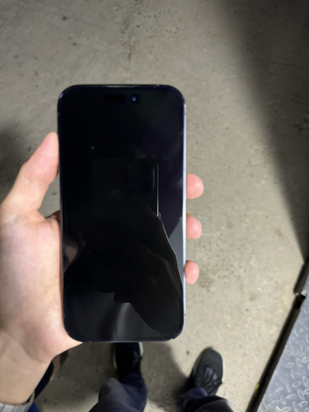 Iphone 14 pro sotilvoti