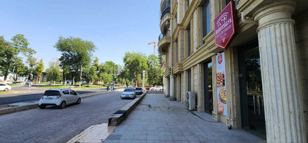 Сдается в аренду под кафе, магазин, шоурум. 114 квм, Ташсельмаш.