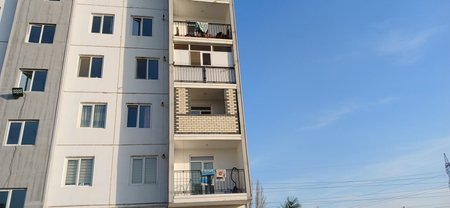 Balkonga g'isht teramiz